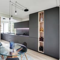 China Luxury Black Melamine Modern Matte Kitchen Cabinet Sets Moisture Proof for sale