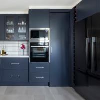 China Matte Black PVC Kitchen Cabinet U Shape with Island 18mm HMR Core Sintered Stone Benchtop for sale
