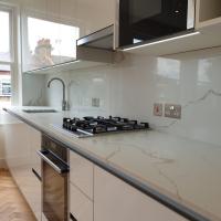 China White High Gloss Cupboard Acrylic Kitchen Cabinet Modern Modular for sale