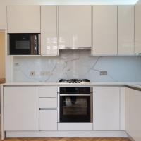 China White High Gloss Cupboard Acrylic Kitchen Cabinet Modern Modular for sale