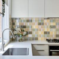 China Cleaning Lacquer Finish Kitchen Cabinets High End Minimalist Modular Luxury for sale