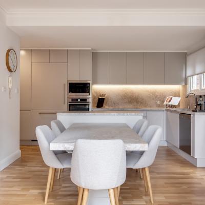 China Modern High Gloss Lacquer Cabinets  Matt Grey White for sale