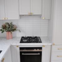 China Wholesale Matte Lacquer Kitchen Cabinet Shaker Style Kitchen Cabinet Design for sale