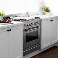 China White Black Modular Solid Wood Kitchen Cabinets Cupboard OEM Modern Shaker Style for sale