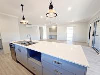 China Modern Small  Kitchen Cabinet Design Melamine Kitchen Cabinet With Island for sale