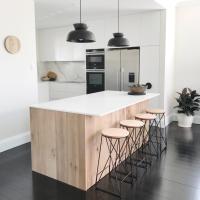 China Modern L Shape White Textured Melamine Cabinets Kitchen Wooden for sale