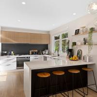 China Custom Complete All Wood Kitchen Cabinets Black White Island Modular Kitchen Upper Cabinets for sale