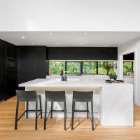 China Custom Black And White Modular Kitchen Cabinets Modern Lacquer Luxury for sale