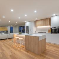 China Diy Modular Timber Wood Veneer Kitchen Cabinet White Grain for sale