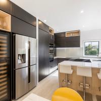 China Black wood texture Timber Veneer U Shaped Modular Kitchen for sale