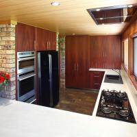 China Brown Wood Veneer Kitchen Cabinet Sets Dark Complete  Modular Kitchen for sale