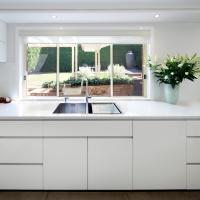 China Modern Prefab Kitchen High Gloss Lacquer Cabinets Luxury Flat Panel White for sale