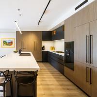 China Wooden Grain Melamine Kitchen Cabinet  Modern Kitchen Island for sale