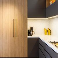 China Wooden Grain Melamine Kitchen Cabinet  Modern Kitchen Island for sale