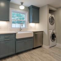 China American Shaker U Shape Oasis Lacquer Blue Room Aundry Storage Cabinet  With Two Washing Machine for sale
