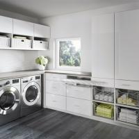 China Glossy White Lacquer Laundry Storage Cabinet Sink with Quartz Countertop 580mm for sale