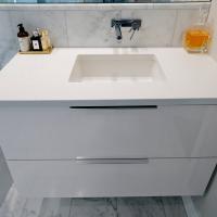 China Modern Bathroom Sink Cabinets Modular Acrylic Flat Panel Wall Hanging Bathroom Vanity for sale