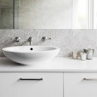 China 36 Inches Melamine Bathroom Vanity Units Matte White Plain Wall Mounted Bathroom Cabinet for sale