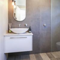 China Mini Wooden White Plain Melamine Bathroom Vanity Units Cabinets Wall Mounted Set Marble for sale