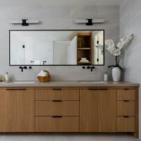 China Solid  Wooden Bathroom Vanity Units Brown Wood Texture for sale