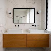 China Solid Wood Bathroom Vanity Units With Sink Modern Brown Wood Grain Handless for sale