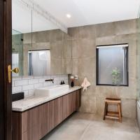 China Wall Mounted Melamine Bathroom Vanity Cabinet 18mm MDF Handless Modern Dark Wooden for sale