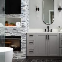 China Luxury Neutral Grey Shaker Style Lacquer Bathroom Vanity 2 Doors 6 Drawers 580mm for sale