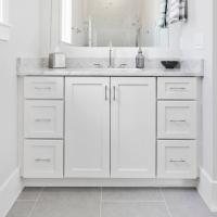 China Unique Standing Shaker Style Multi Color Lacquer Bathroom Vanity Set Sanitary for sale