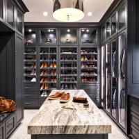 China Walk In Glass Door Big Wardrobe Closets Classic Multi Color U Shape Solid Wood Pole System for sale