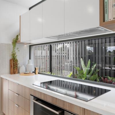China I Shape Melamine Kitchen Cabinet White And Wood Grain Complete Kitchen Full Set for sale