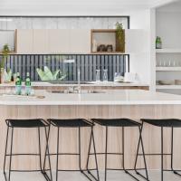 China I Shape Melamine Kitchen Cabinet White And Wood Grain Complete Kitchen Full Set for sale