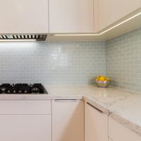 China Matt White 12mm Thick Melamine Kitchen Cabinet For Apartment Projects for sale