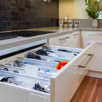 China Custom Made PVC Kitchen Cabinet White Plain And Black Wood Grain for sale