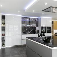 China Custom Make I Shape Lacquer Kitchen Cabinet High Gloss White Base Matte Gray Island for sale