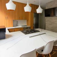 China Customized U Shape Modern Kitchen Cabinet Wooden Melamine Doors for sale