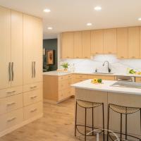 China Beige Melamine Kitchen Cabinet Complete Full Set 20mm Thick White Quartz Stone for sale