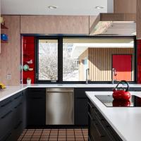 China SGS Black Wood Texture Melamine Kitchen Cabinet L Shape 18mm Plywood White Quartz Top for sale