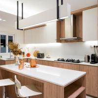China 16MM 18MM Carcass Thickness Melamine Kitchen Cabinet Set Environment Friendly for sale