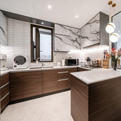 China Wall Hanging Wood Veneer Kitchen Cabinet Set Multi Color Combinations E1 Grade for sale