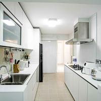 China Nordic Style Handless Kitchen Cabinets High Gloss White Lacquer Small Cupboard Sets for sale