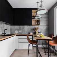 China Flat Panel Black And White Matte Lacquer Kitchen Cabinet  All In One With Handless for sale