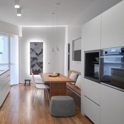 China Waterproof White Lacquer Kitchen Cabinet Handless Design Apartment 580mm Base Unit for sale