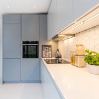 China White And Gray Mini Kitchen Cabinet Lacquer Kitchenette Ready To Assemble for sale