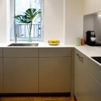 China L Shape White And Gray Kitchen Storage Cabinet Lacquer Kitchenette All In One for sale