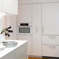 China L Shape White And Gray Kitchen Storage Cabinet Lacquer Kitchenette All In One for sale