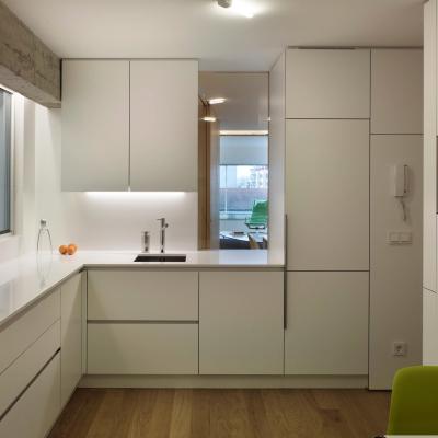 China High Gloss Lacquer Kitchen Units Set White And Gray Small Kitchen Handless Home Kitchenette for sale