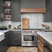 China Lacquer Dark Grey Shaker Kitchen Cabinets With White Countertops for sale