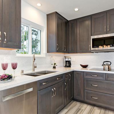 China Luxury Custom Lacquer Kitchen Cabinet Complete Walnut Wood Color Classic for sale