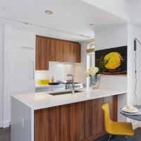 China Free Samples Modern Design Small Melamine Wood Grain And White Kitchen Cabinet Set Complete for sale