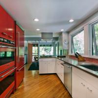 China Flat Panel Glossy Red Lacquer Fitted Kitchen Units Set Modern Designs Furniture Cabinet for sale